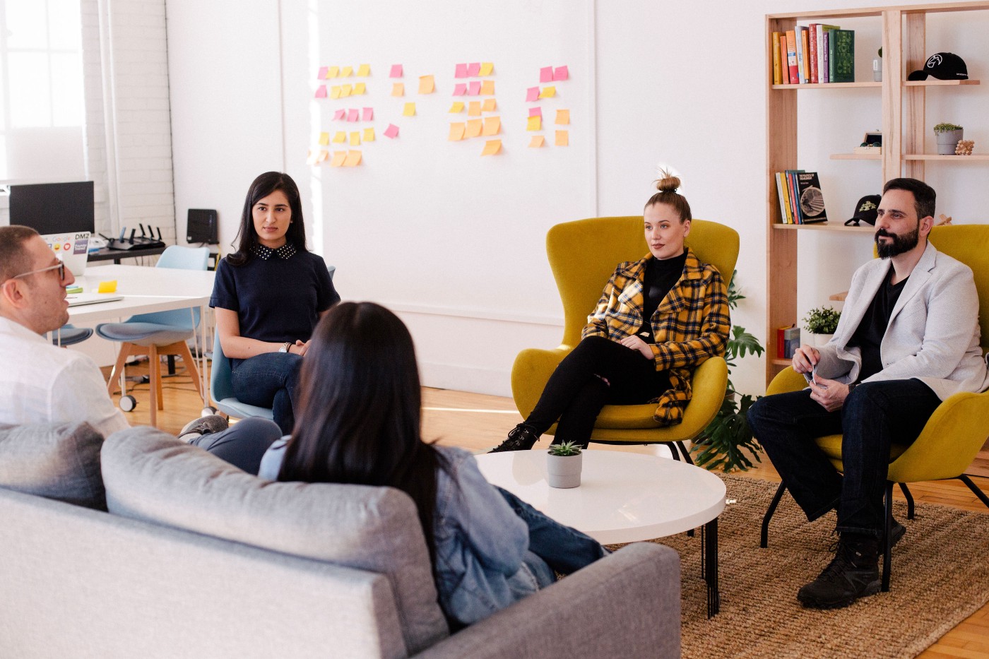 Workplace Lactation Policies: 6 Best Practices for Clear Communication